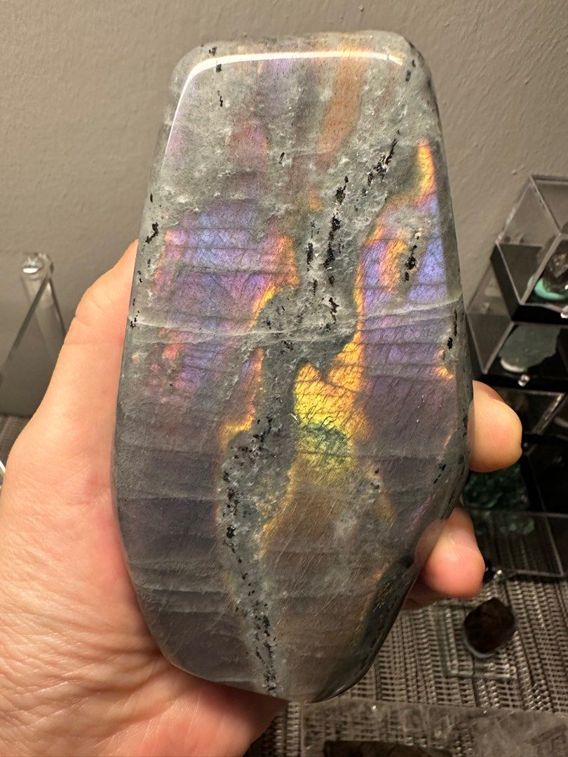 Labradorite Free Form, Women's Fashion, Jewelry & Organisers, Precious ...