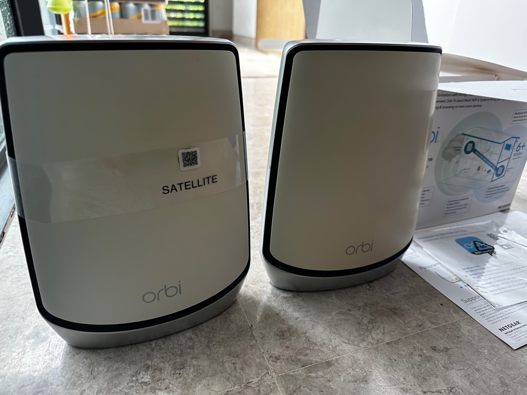 Netgear Orbi Router RBR850, Computers & Tech, Parts & Accessories ...