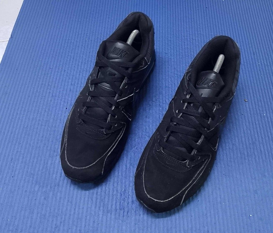 Nike Air Max Command (9uk), Men's Fashion, Footwear, Sneakers on Carousell