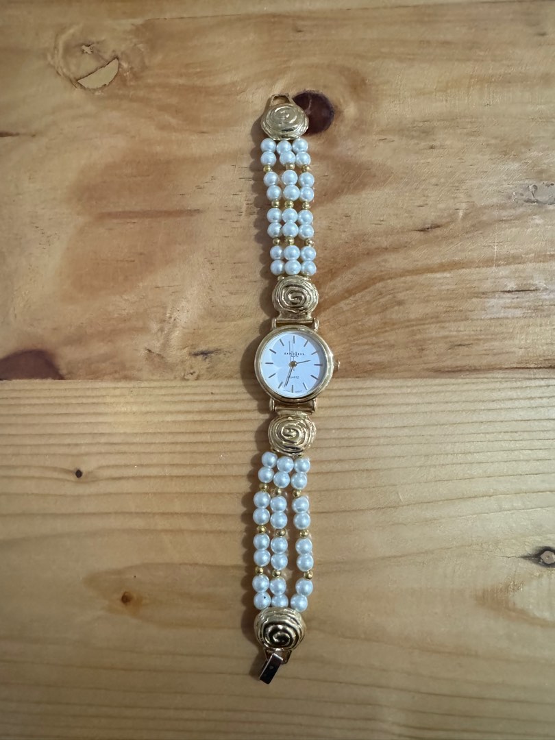Orig Auth La Express pearl watch 7 inches when worn ONLY , Women's ...