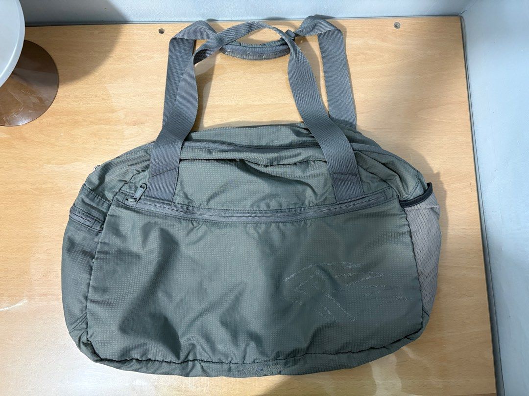 Reecho 多用途袋 25L Reecho Shoulder Bag 25L, 男裝, 袋, 腰袋、手提袋、小袋 - Carousell