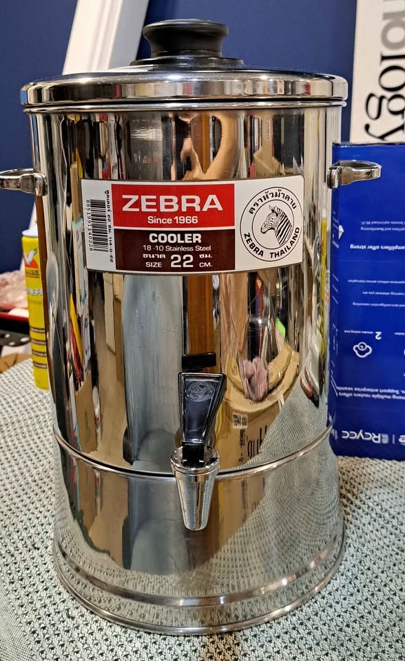 (used) Zebra water cooler dispenser stainless steel 22cm, Furniture ...