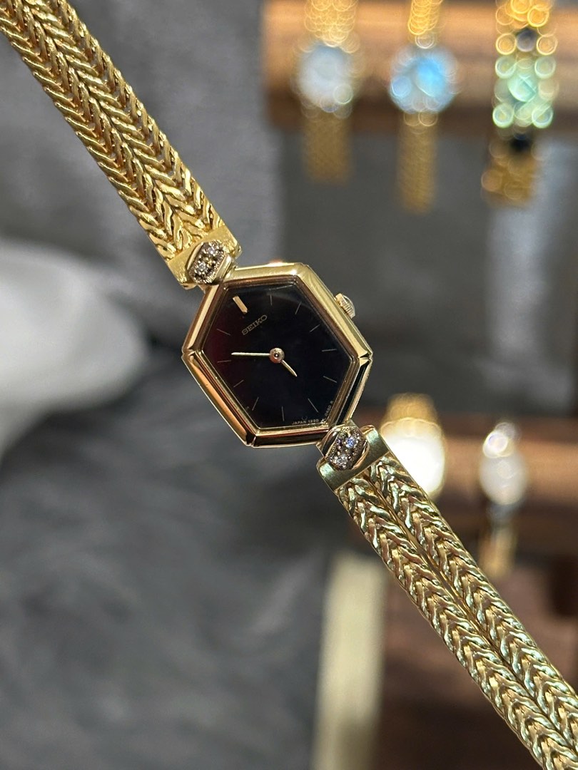 Vintage Seiko Quartz Gold-tone Hexagon Dial Watch, Women's Fashion ...