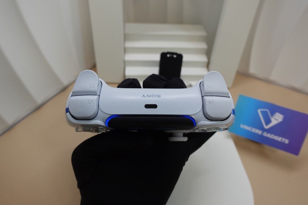 Playstation 5 DualSense Controller Astro Bot Limited Edition , Video ...