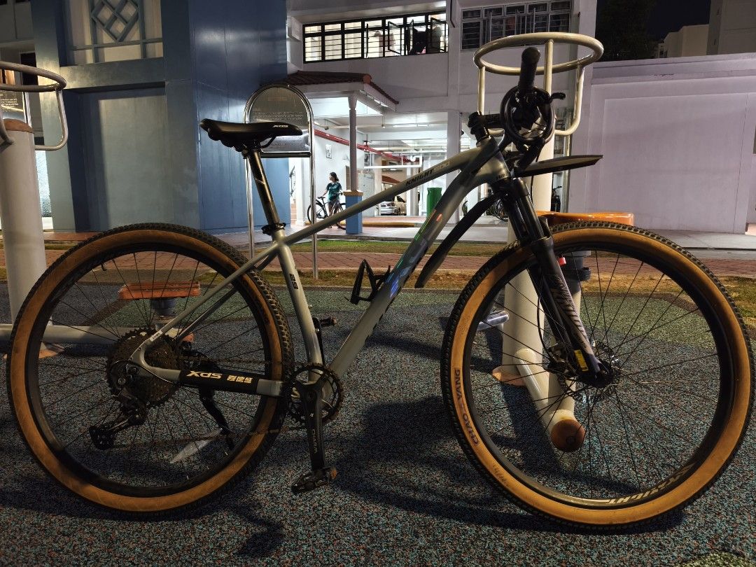 XDS Mountain Bike - Grey, Sports Equipment, Bicycles & Parts, Bicycles ...