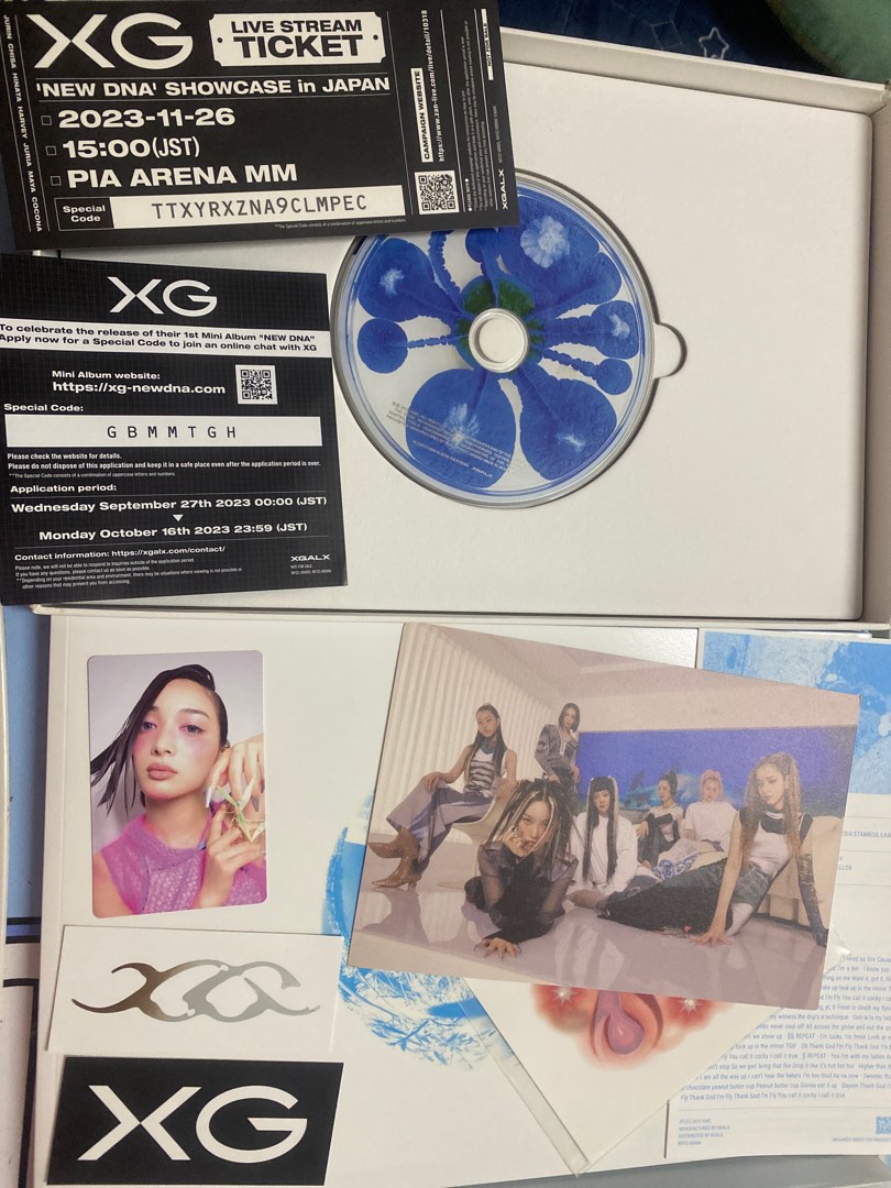 XG 'NEW DNA' Showcase Album, Hobbies & Toys, Collectibles & Memorabilia ...