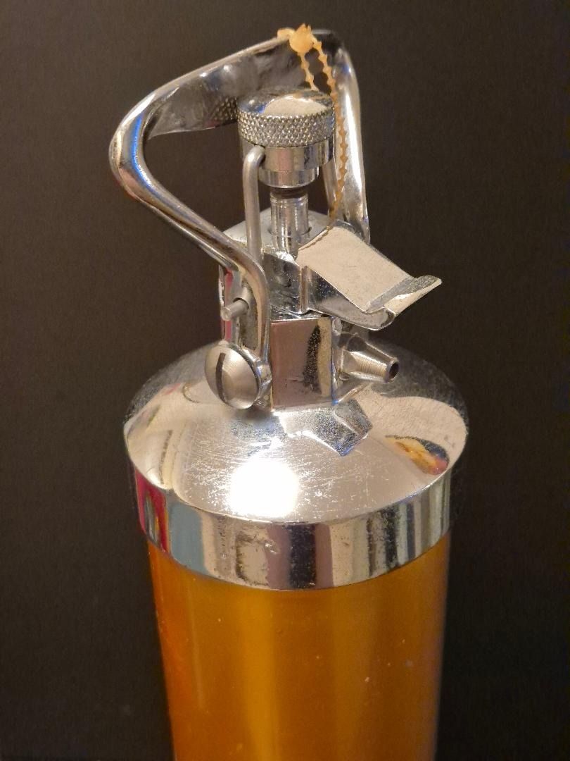 1980 VINTAGE NU SWIFT FIRE EXTINGUISHER, Hobbies & Toys, Memorabilia ...