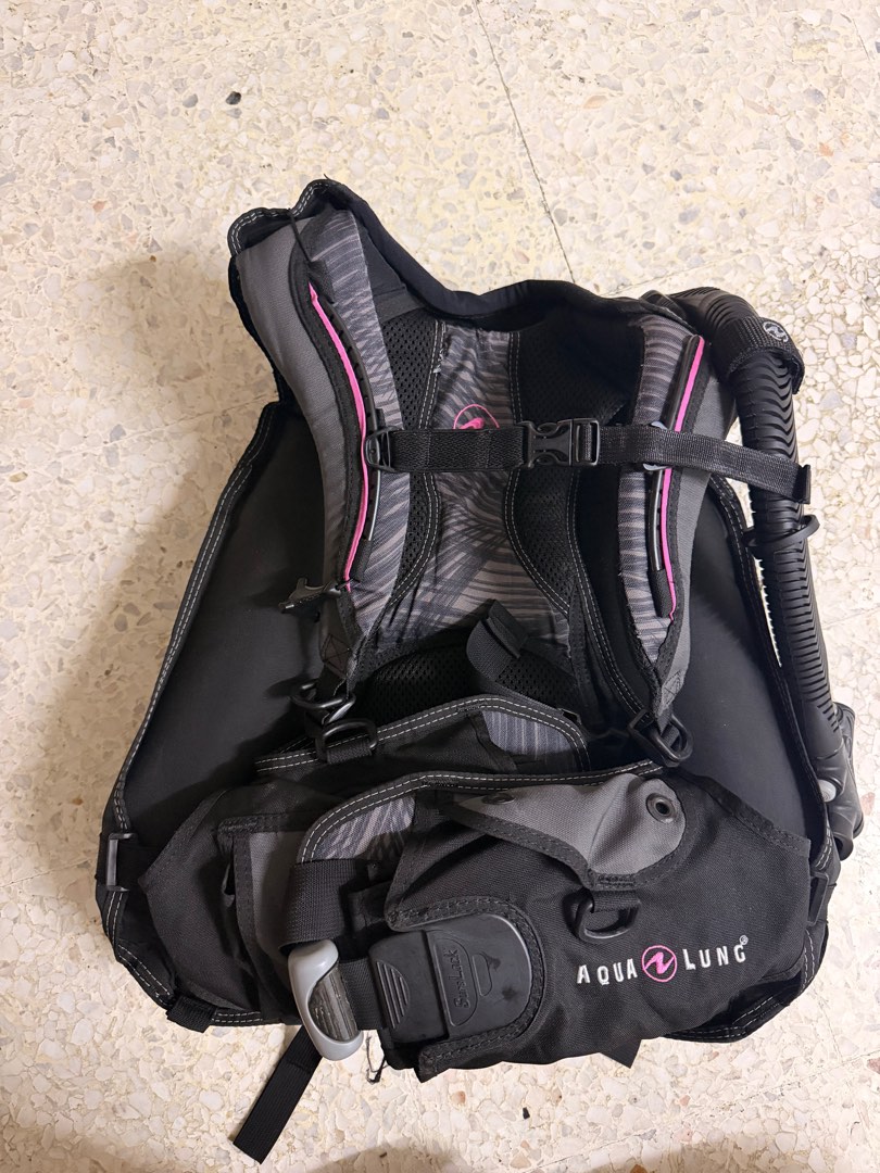 Aqua Lung Zuma BCD SM/MD, Sports Equipment, Sports & Games, Water ...