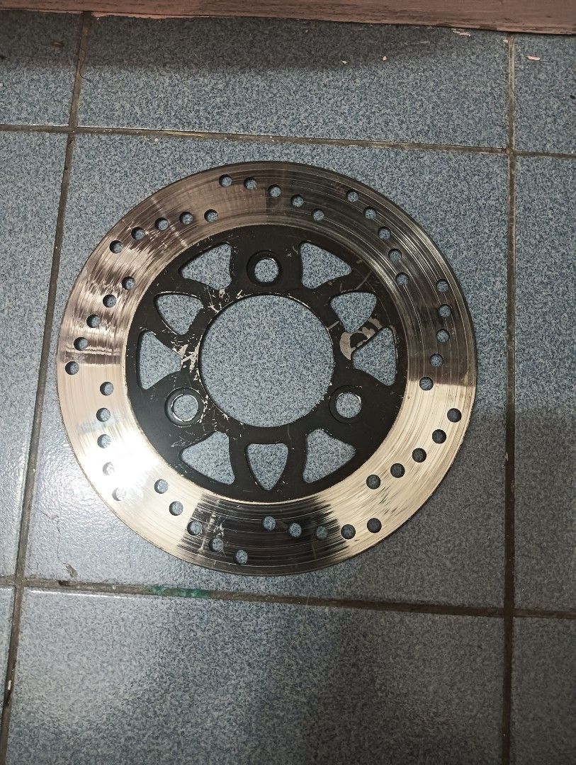 Break disc and leaver . Read disc, Sports Equipment, PMDs, E-Scooters ...