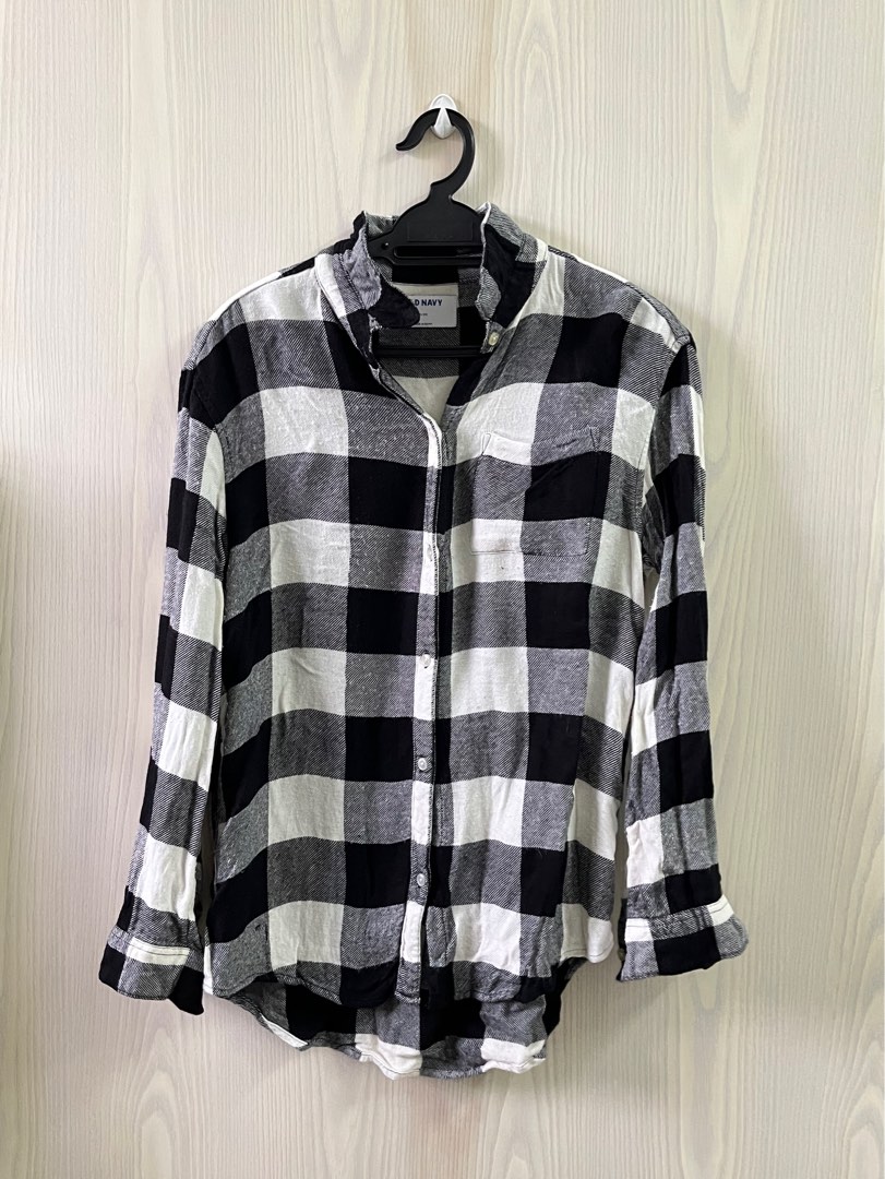 Button Up Checkered Black and White Button Up XL, Women's Fashion, Tops ...