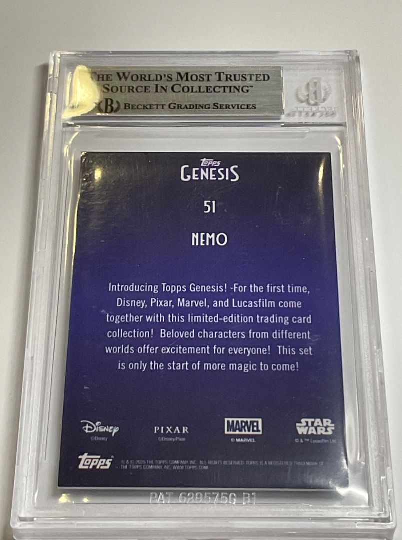 DISNEY TOPPS 2025 ENG Nemo #51 BECKETT 9 Limited Ed. 77/99, Hobbies ...