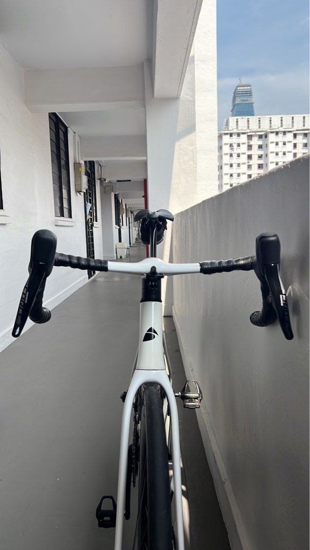 Factor Ostro VAM V1 OEM 54, Sports Equipment, Bicycles & Parts ...