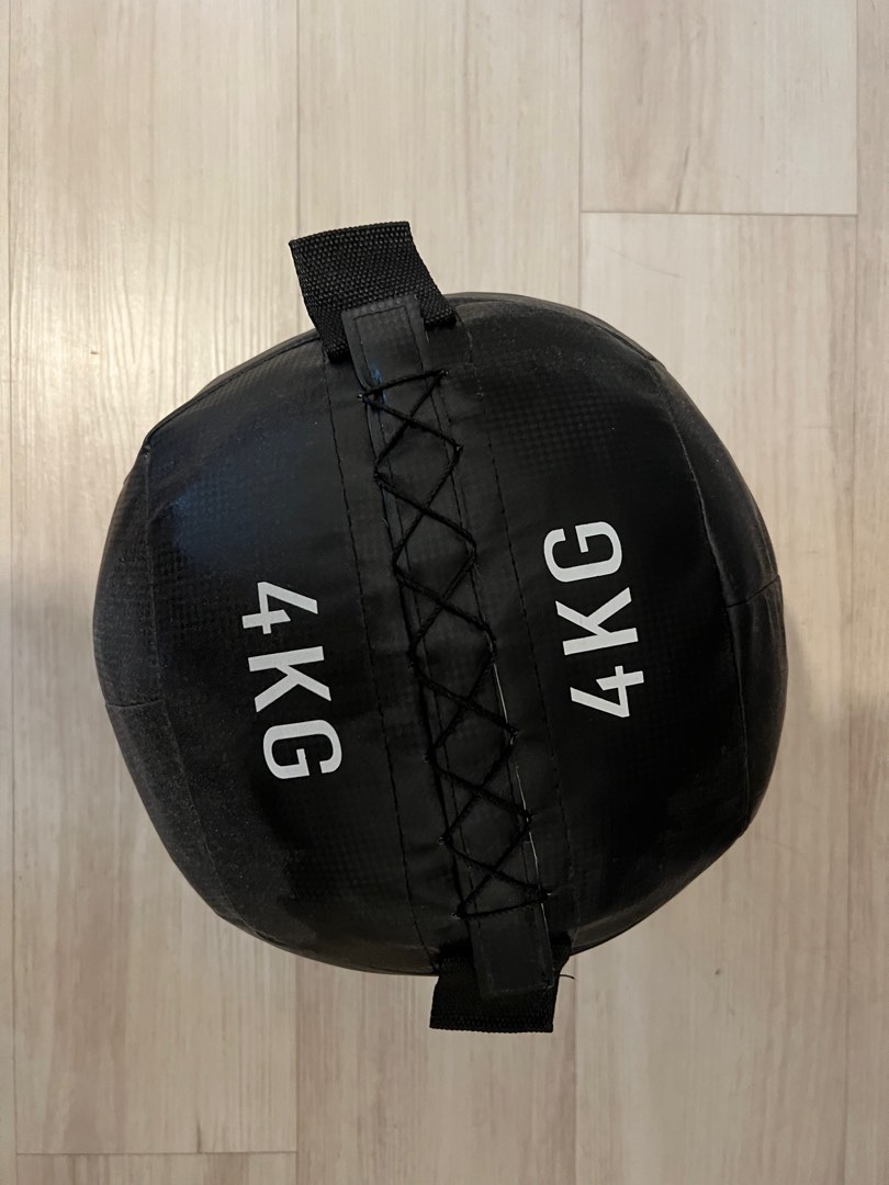 *Hyrox* - Get Ready! - 4KG Black Wall/Medicine Ball, Sports Equipment ...
