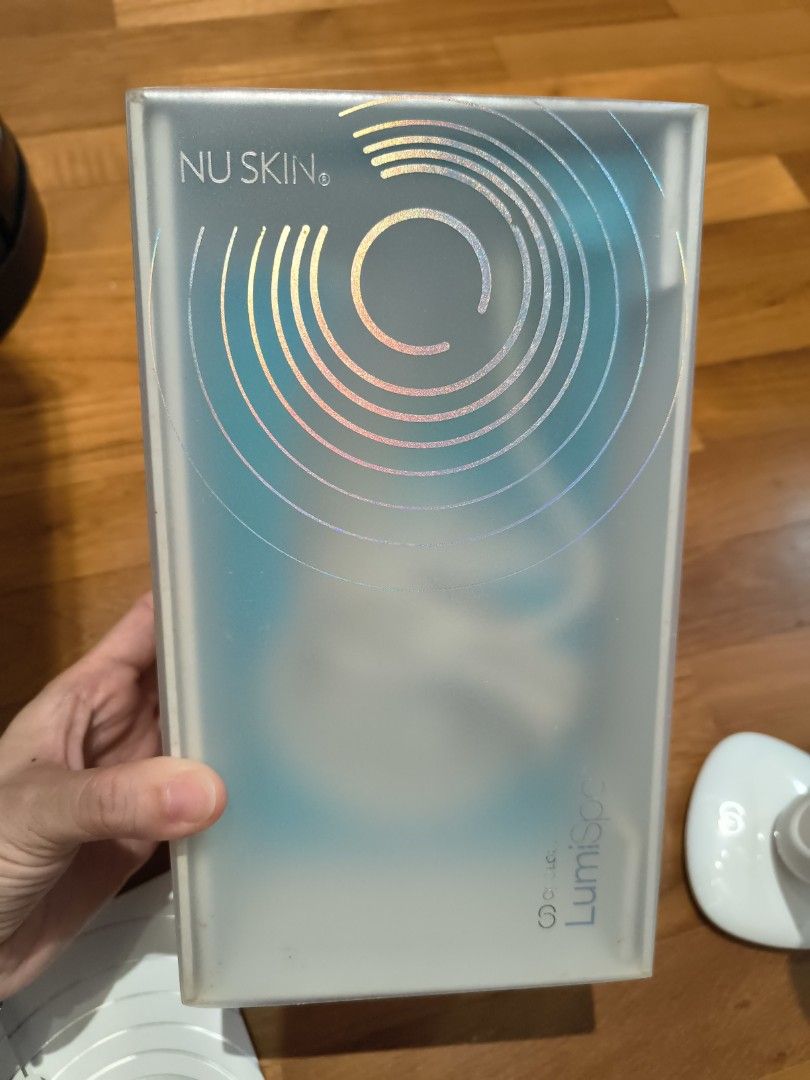 Nu Skin LumiSpa Facial Cleansing Device, Beauty & Personal Care, Face ...