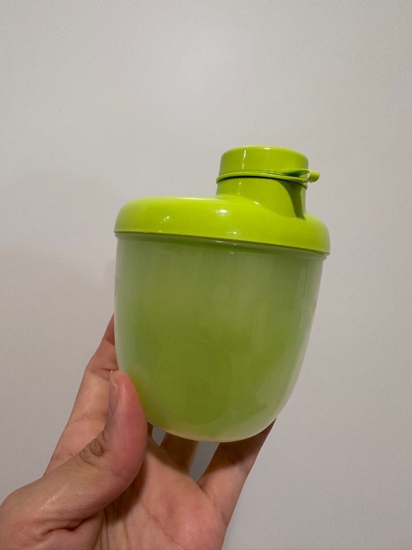 Pigeon Formula Dispenser - Green, Babies & Kids, Nursing & Feeding ...