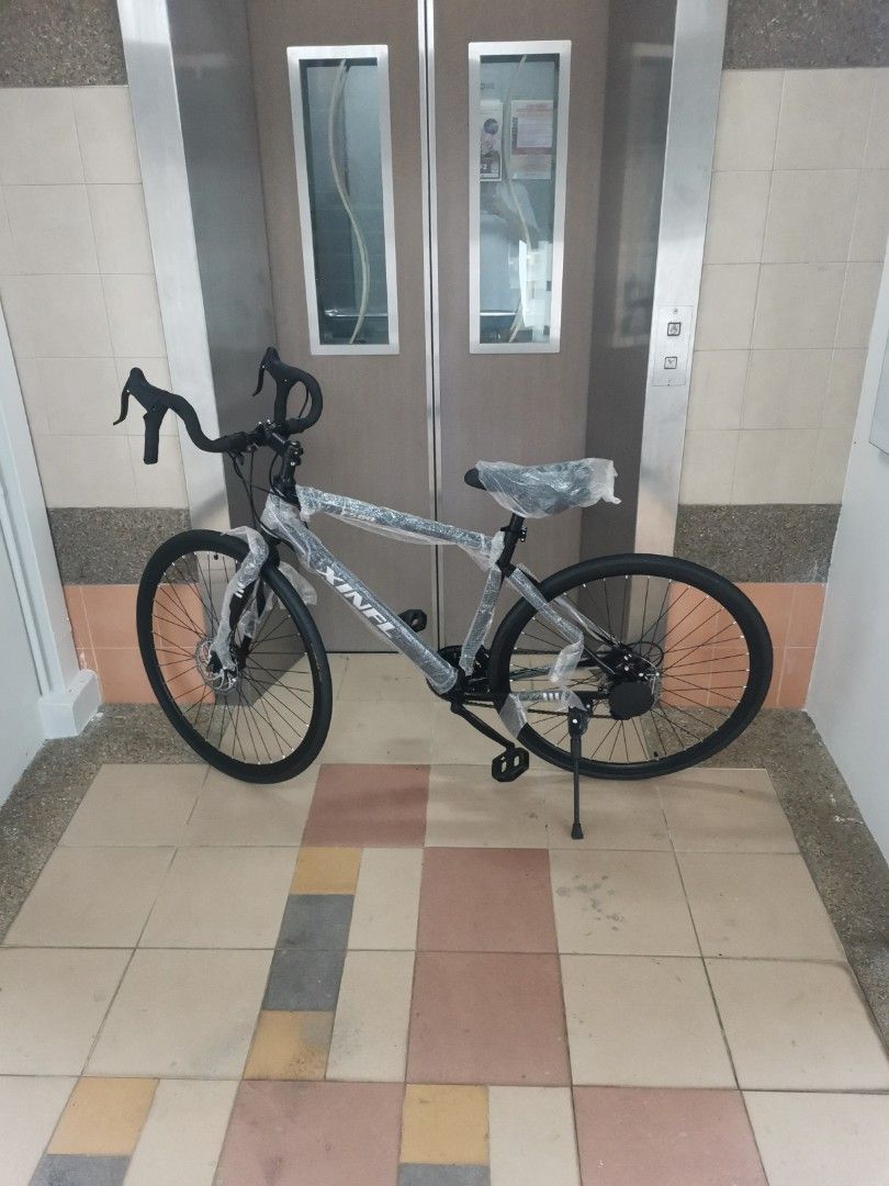 Road bike with 24-Speed, Sports Equipment, Bicycles & Parts, Bicycles on Carousell