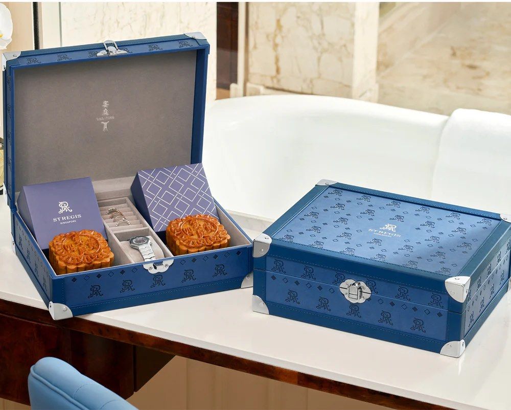 St. Regis Singapore Mooncake Gift Box, Food & Drinks, Gift Baskets ...