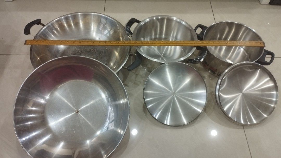 Stainless Steel Cookware - Wok & 2 Pots, Furniture & Home Living ...
