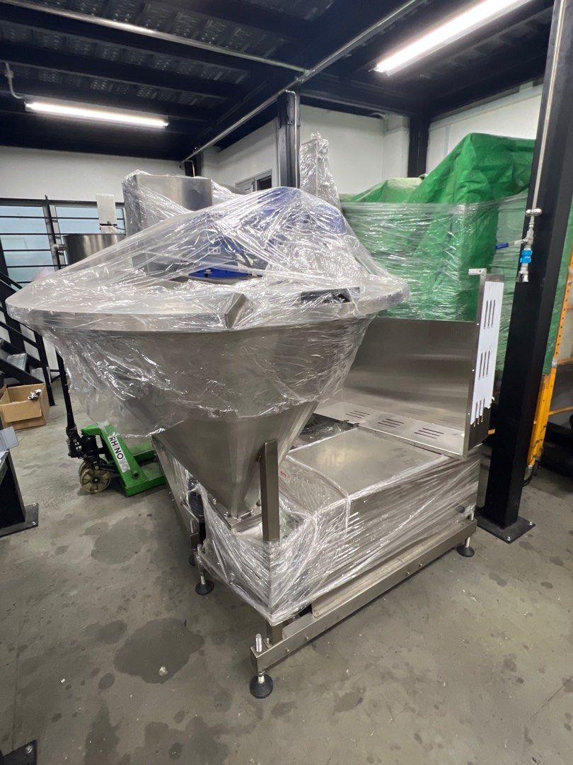 Stainless Steel Industrial hopper with motor, Everything Else on Carousell