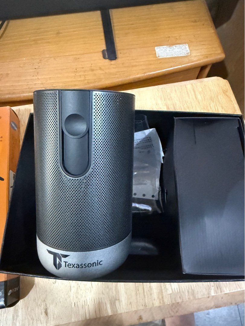 Texas Sonic M3 Pro 智能投影機, 家庭電器, 電視 & 其他娛樂, 投影機 - Carousell