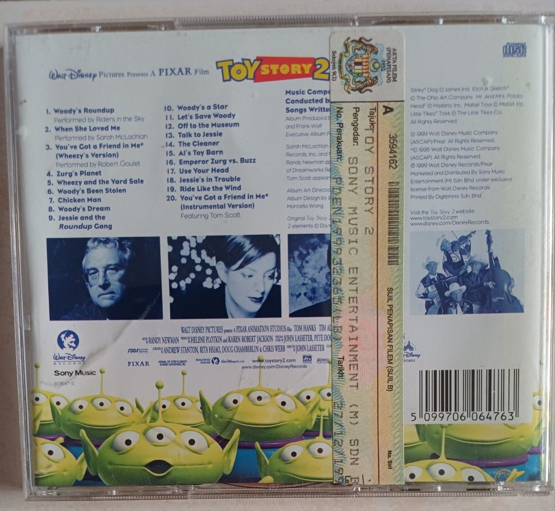 Toy Story 2 Soundtrack 2CD, Hobbies & Toys, Music & Media, CDs & DVDs ...
