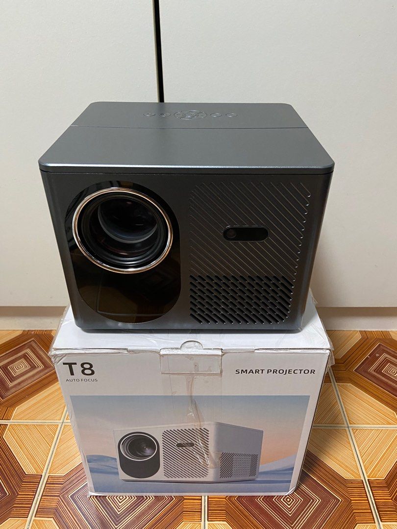 Tripsky T8 Smart Projector - 4K HDR, TV & Home Appliances, TV ...