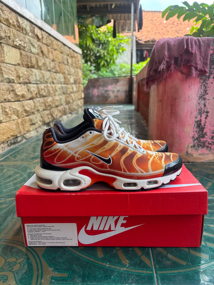 Nike Airmax Tn Plus OG, Fesyen Pria, Sepatu , Sneakers di Carousell