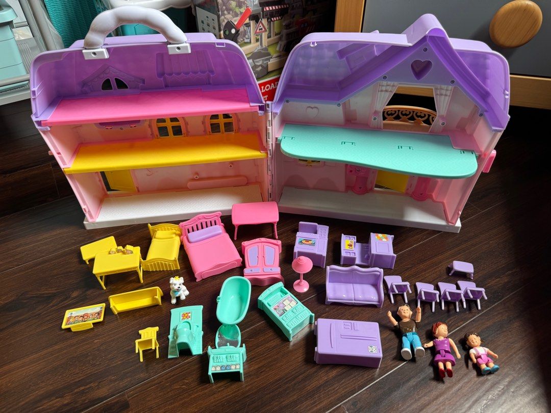 Baby Blush Fold n Play Dollhouse Playset, Hobbies & Toys, Toys & Games ...