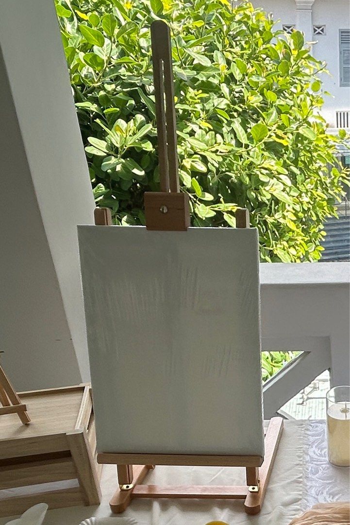 Beech Table Easel Drawing Stand, Hobbies & Toys, Art & Prints on Carousell