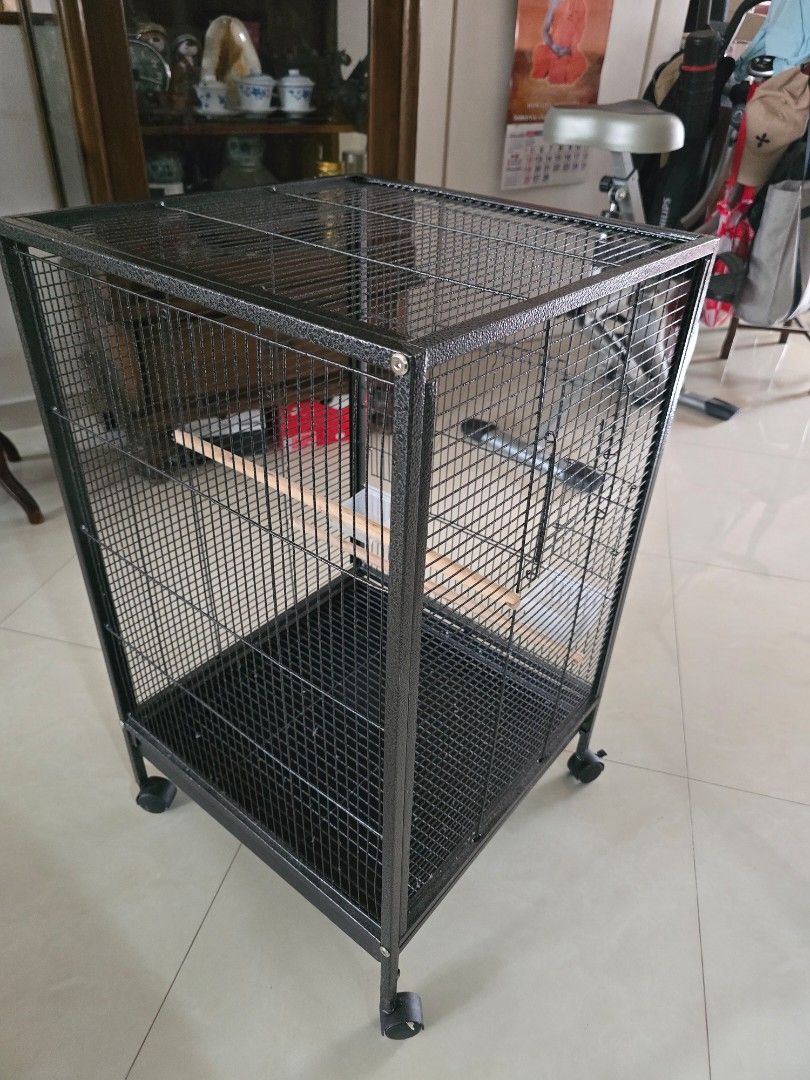 Black Bird Cage with Wheels, Pet Supplies, Homes & Other Pet ...