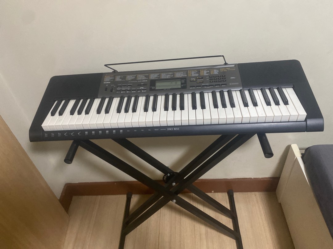 Casio CTK-800 Keyboard with Stand, Hobbies & Toys, Music & Media ...