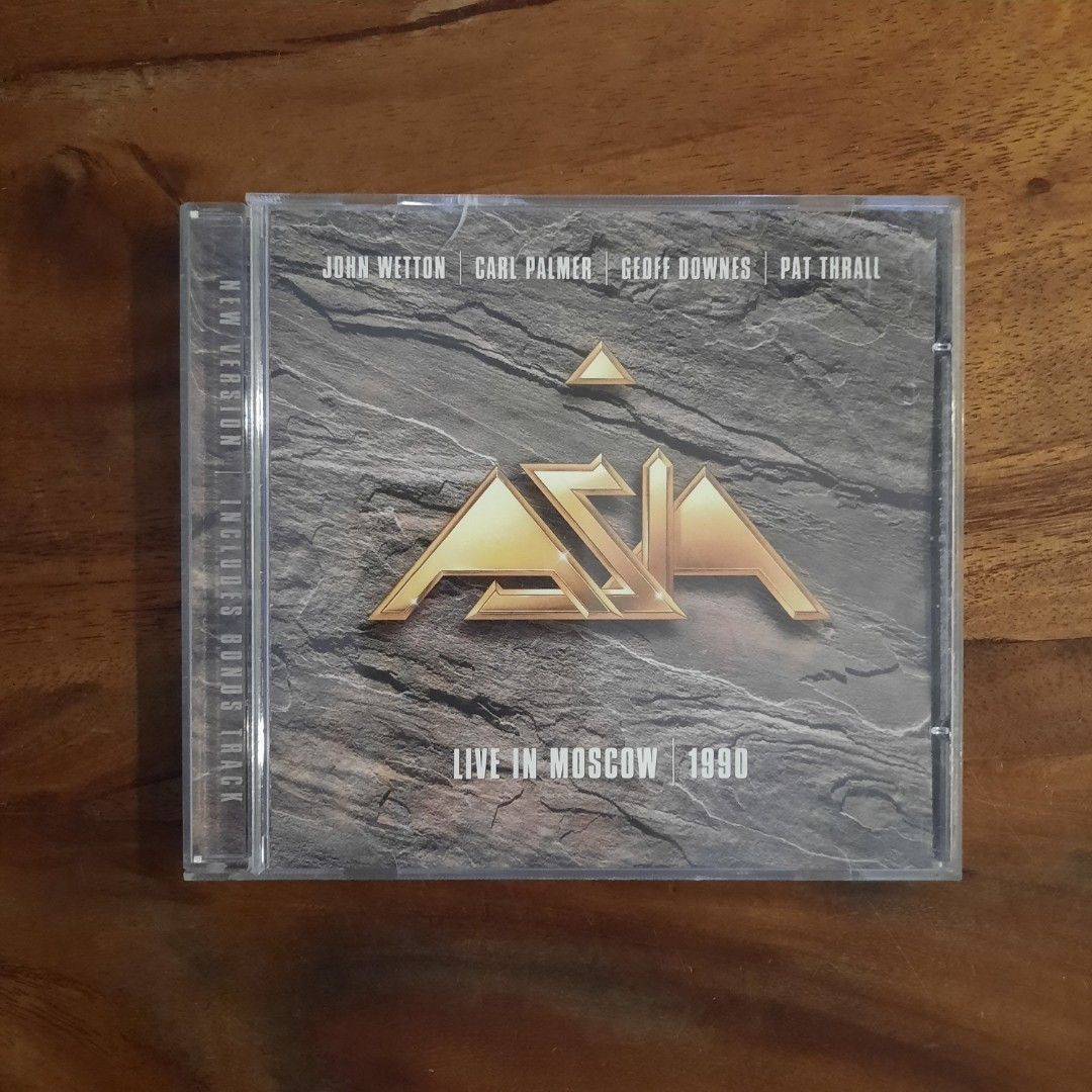 CD • ASIA • LIVE IN MOSCOW 1990, Hobbies & Toys, Music & Media, CDs ...