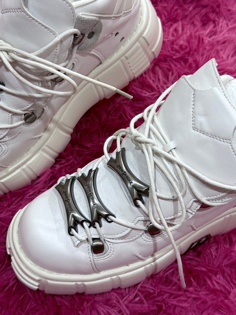 Chunky Platform Sneakers, Women's Fashion, Footwear, Sneakers on Carousell