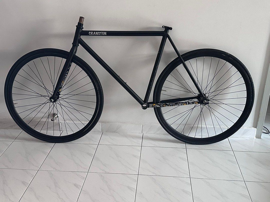 Cranston Fixed Gear Bike - Black, Sports Equipment, Bicycles & Parts, Bicycles on Carousell