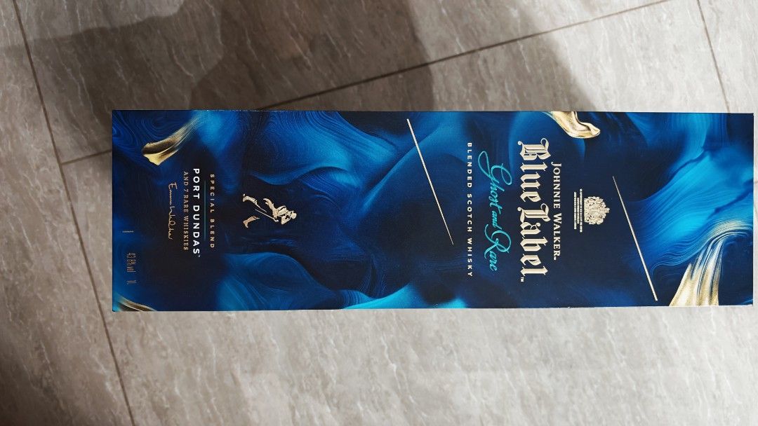 Johnnie Walker Blue Label Ghost and Rare Port Dundas, Food & Drinks ...