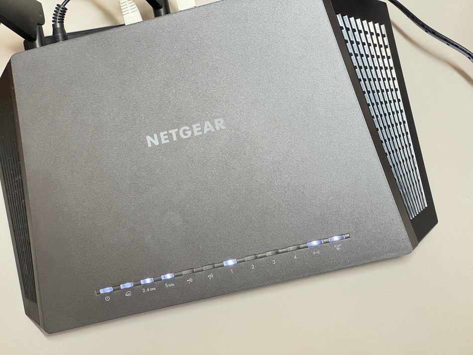 Netgear Nighthawk AC1900 WiFi Router R7000, 電腦＆科技, 電腦周邊及配件, Wifi及上網相關產品 ...