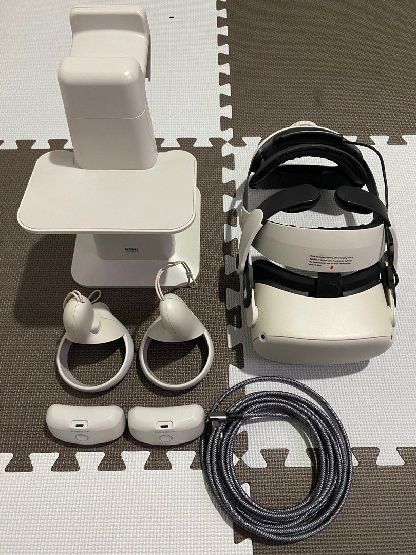 Oculus Quest 2 / Meta Quest 2 128GB With BOBOVR M2 Pro, Video Gaming ...