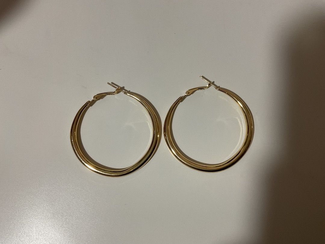 Revolve Cherry Kiss Body Splash/Fragrance Mist, Beauty & Personal Care ...