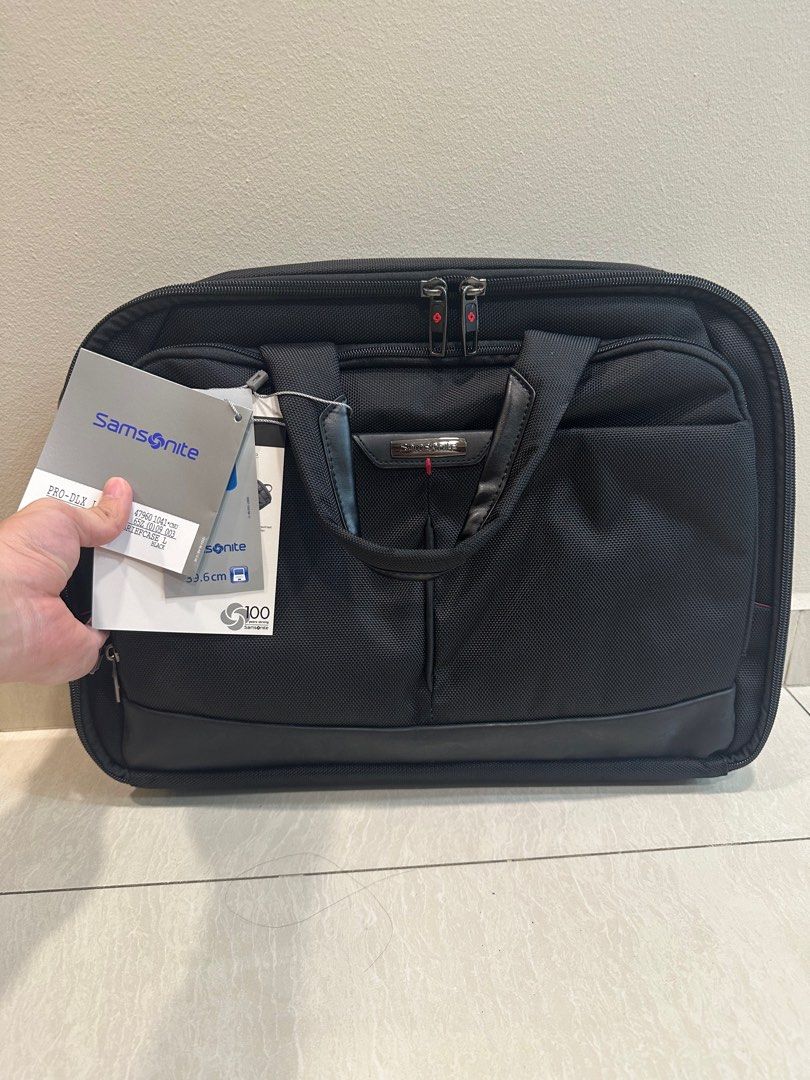 Samsonite Pro DLX LB, Computers & Tech, Parts & Accessories, Laptop ...