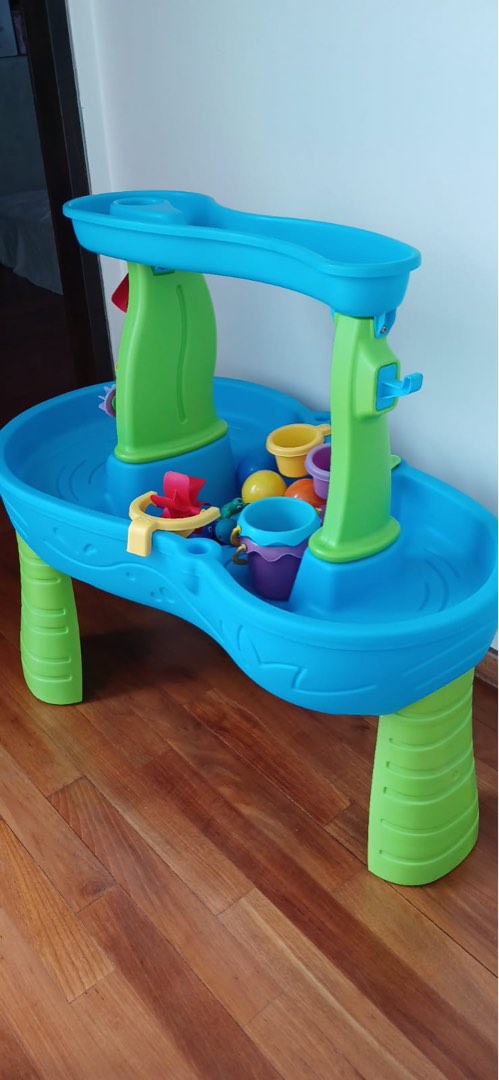 Step2 Waterfall Discovery Wall Water Table, Hobbies & Toys, Toys ...
