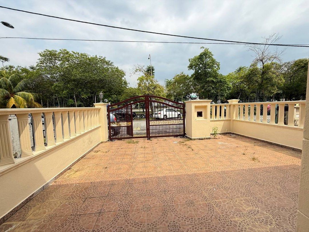 Subang Jaya USJ 3 Double Storey Terrace Freehold 20x60, Property, For Sale on Carousell