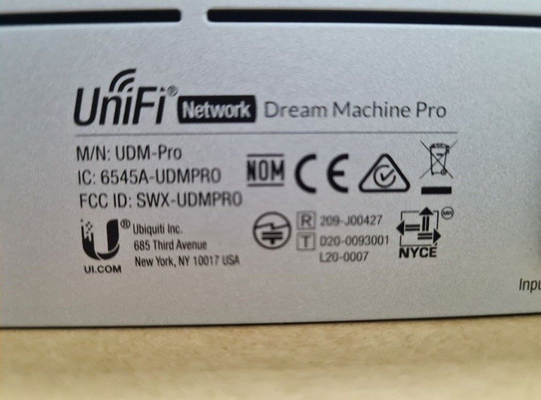 Ubiquiti UniFi Dream Machine Pro (UDM-Pro), Computers & Tech, Parts ...