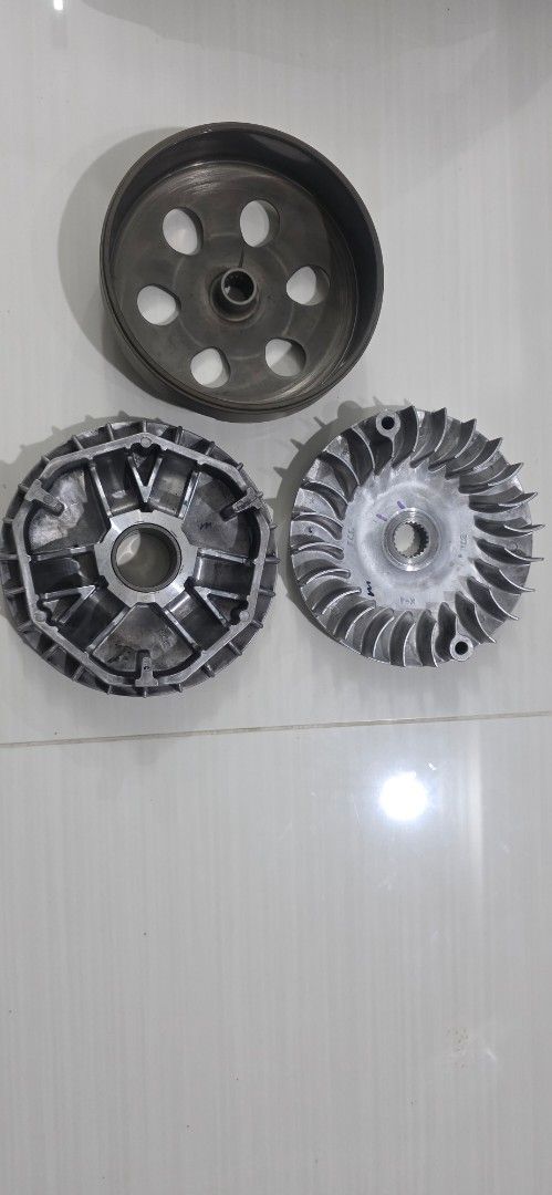 Xmax Scooter Clutch and Pulley Set standard, Motorcycles, Motorcycle ...