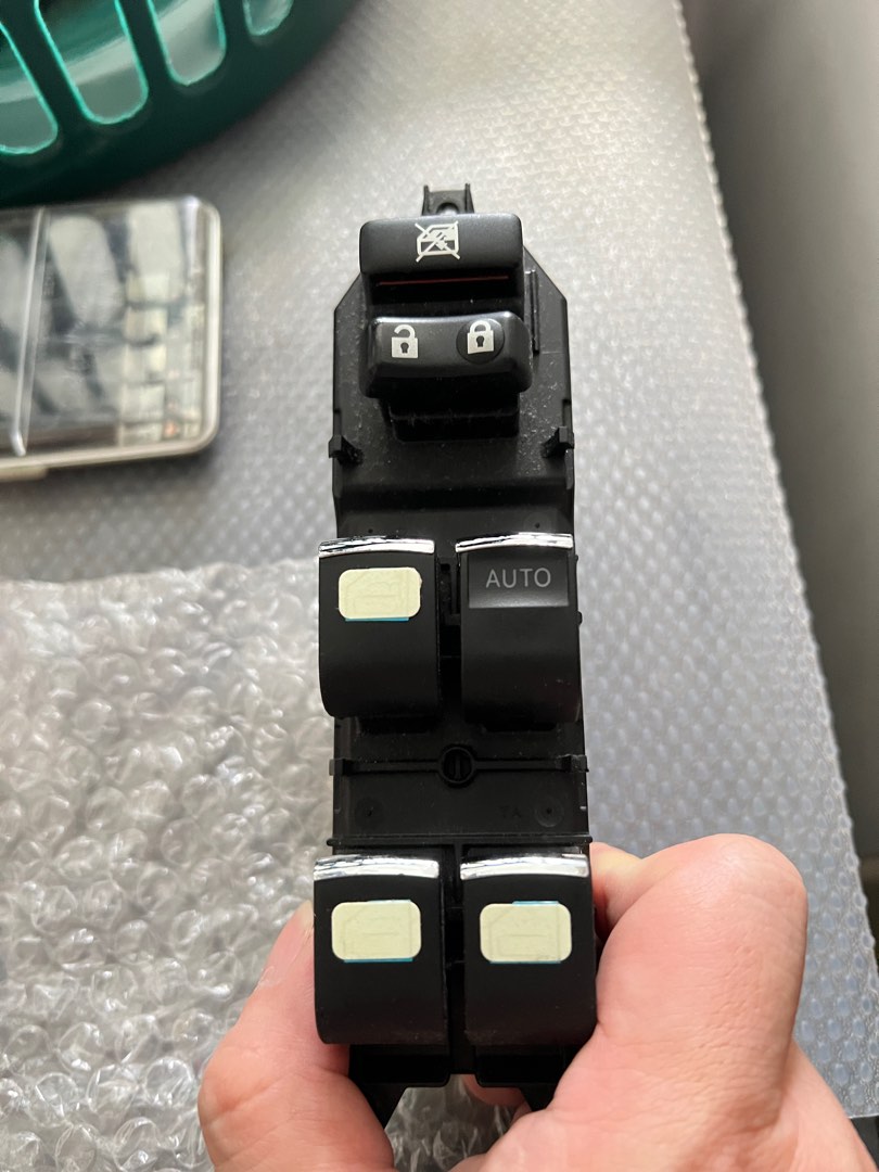 Altis gen 11 driver side original controller, Car Accessories ...