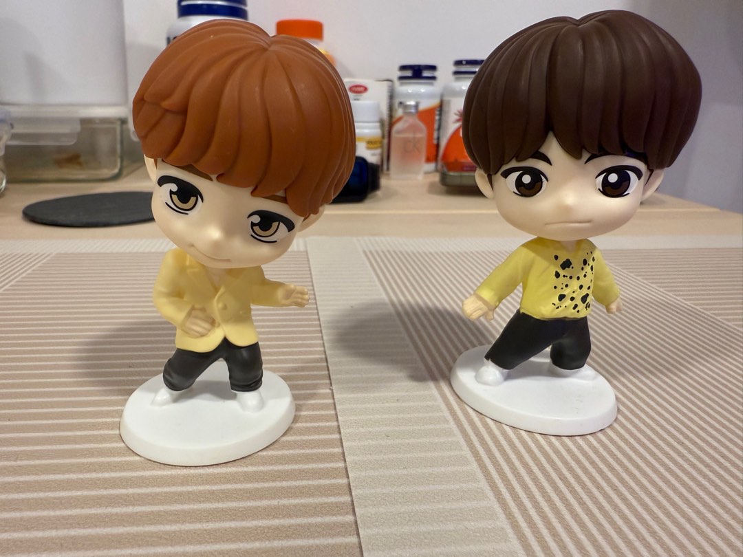 BTS TinyTAN Figure Set, Hobbies & Toys, Memorabilia & Collectibles, K-Wave on Carousell