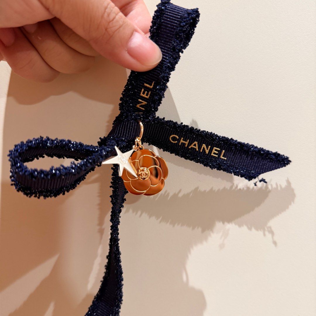 Chanel Camellia & Star Charm - Chanel Beauty VIP gift 2025, Luxury ...