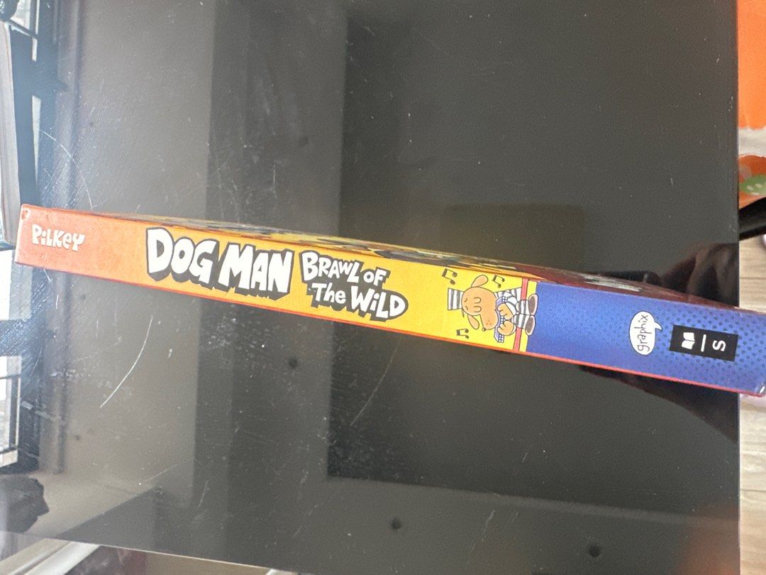 Dog Man: Brawl of the Wild 漫畫, 興趣及遊戲, 書本 & 文具, 漫畫 - Carousell