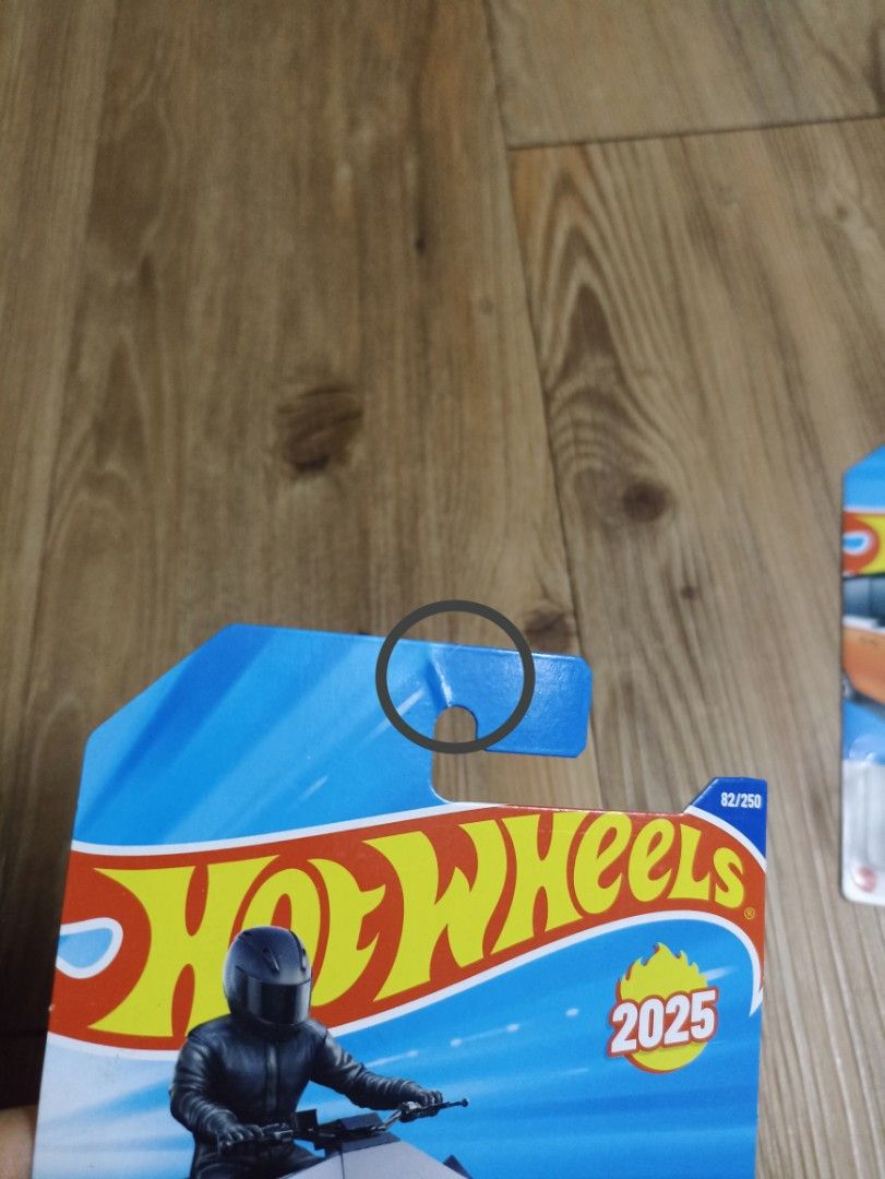 Hot Wheels : Humvee & Tesla Cybersquad, Hobbies & Toys, Toys & Games on ...