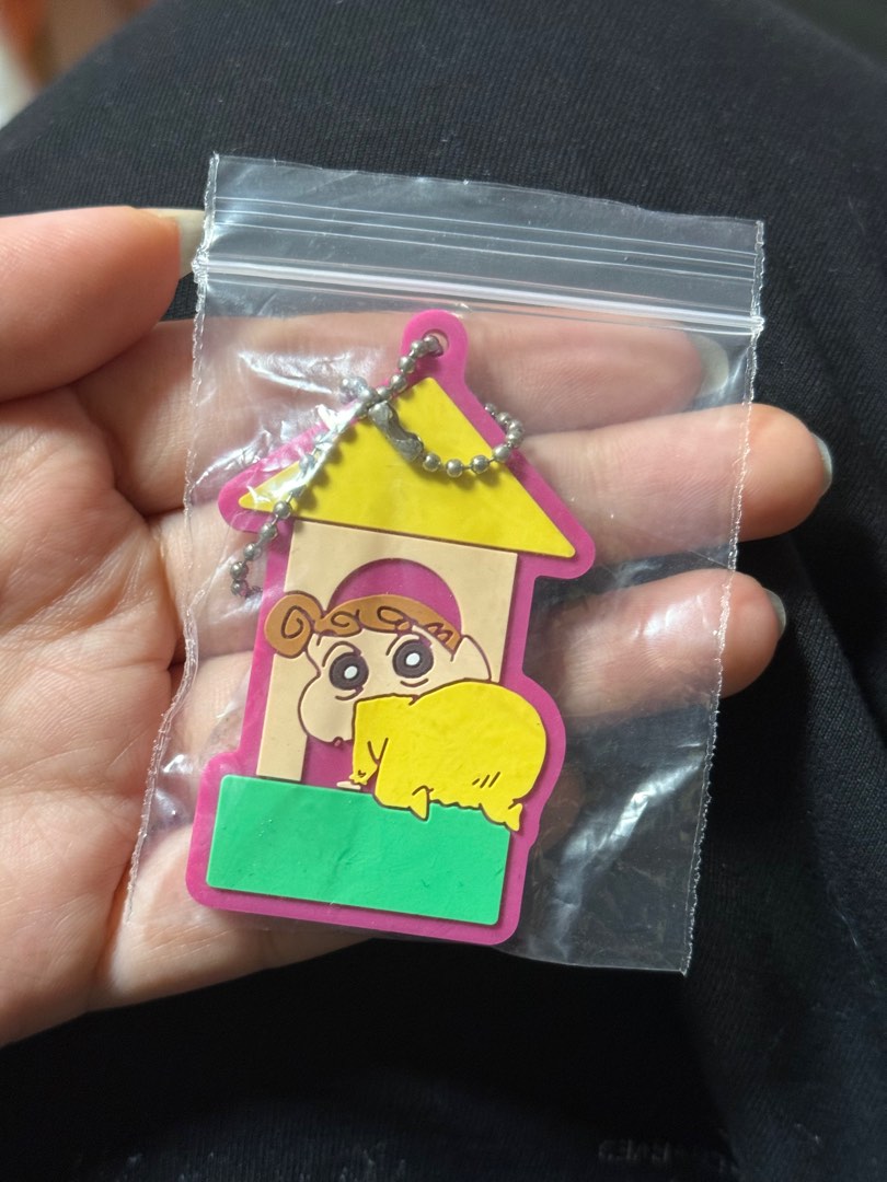 labixiaoxin crayon shinchan kuji prize f rubber keychain, Hobbies ...