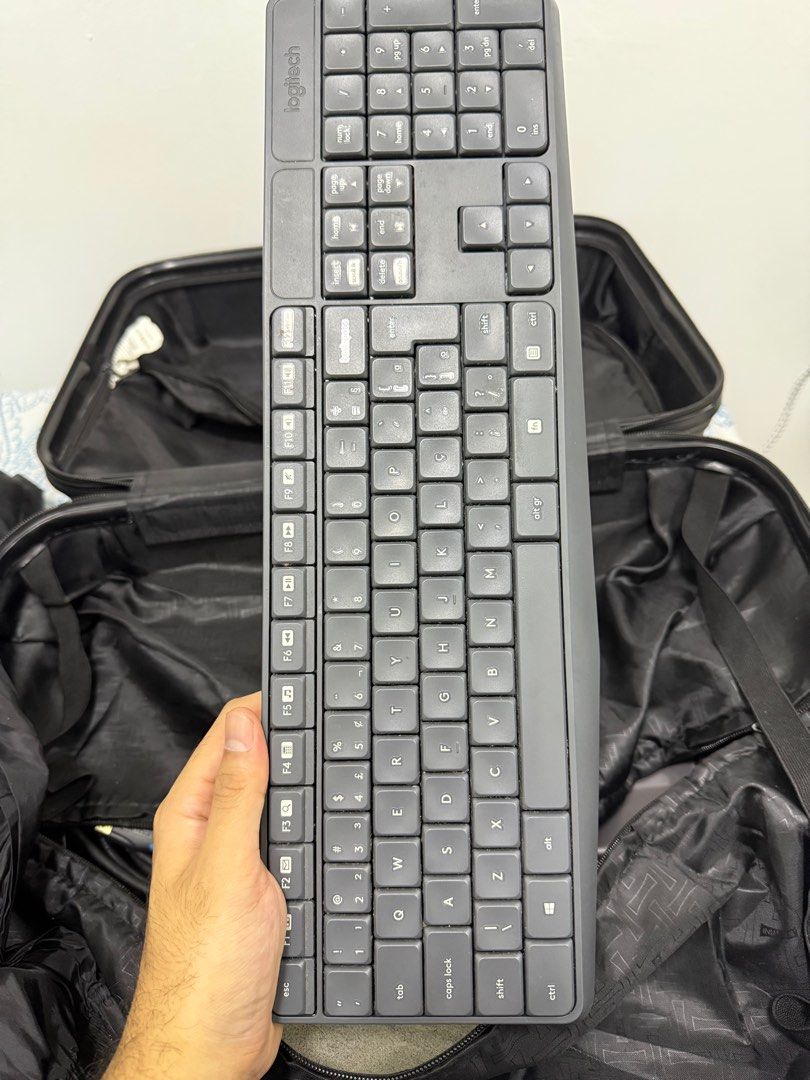 Logitech K235 Keyboard, Computers & Tech, Parts & Accessories, Computer ...